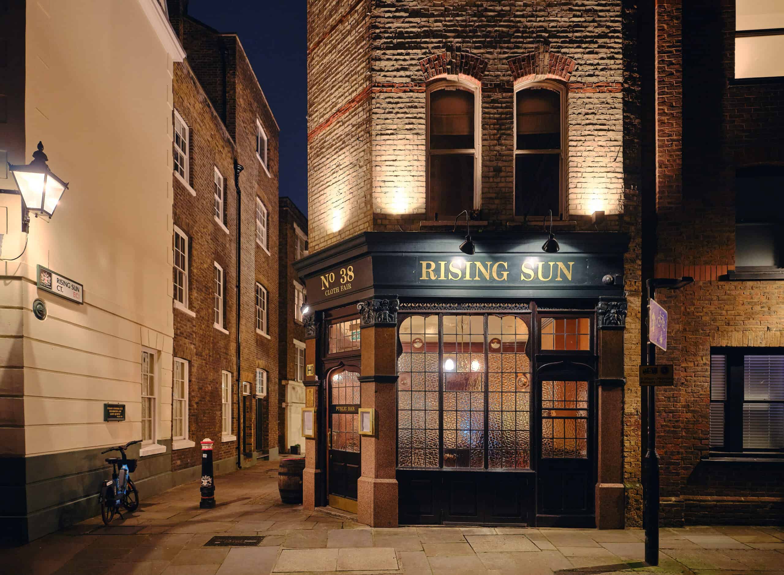The Rising Sun Pub and Restaurant London